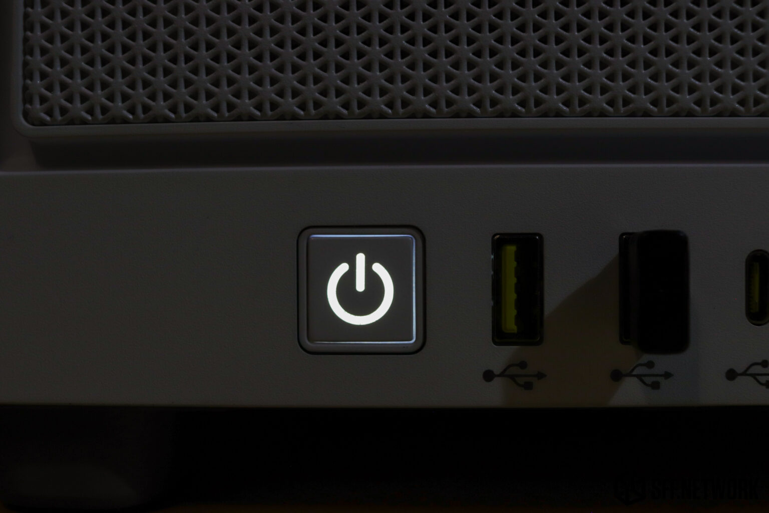 CORSAIR’s 2000D Airflow – Bigger is Better? – SFF.Network | SFF.Network