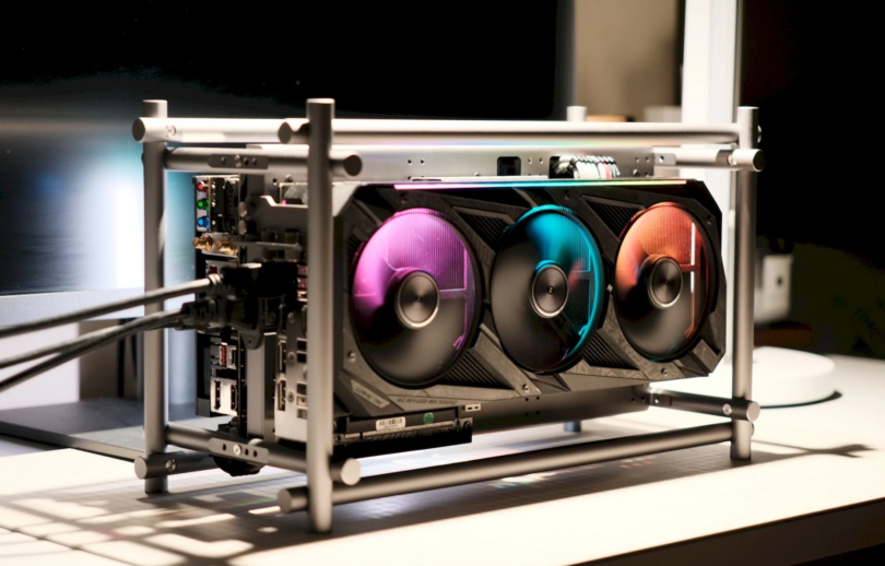 Gear Seekers Builds XWORKS 70 xFrame Open Frame SFF Case – SFF.Network ...